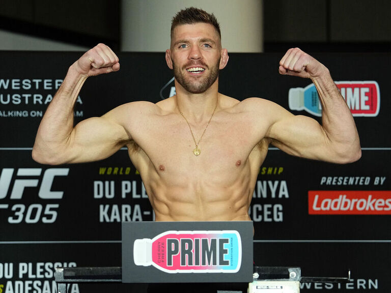 UFC 305 weigh-in results: Du Plessis, Adesanya cleared for title fight ...