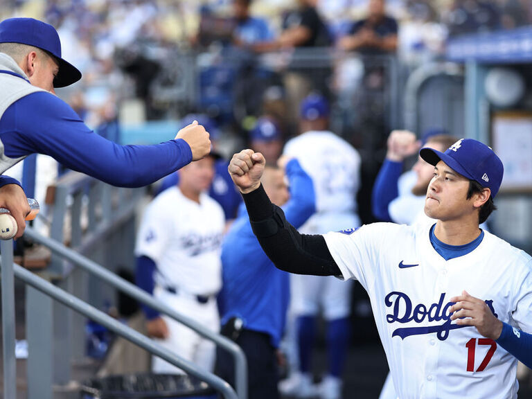 Dodgers sweep Mariners, Ohtani inches closer to 40-40 | theScore.com
