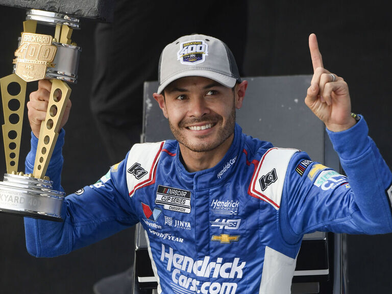 Larson: I'm better all-around driver than Verstappen | theScore.com