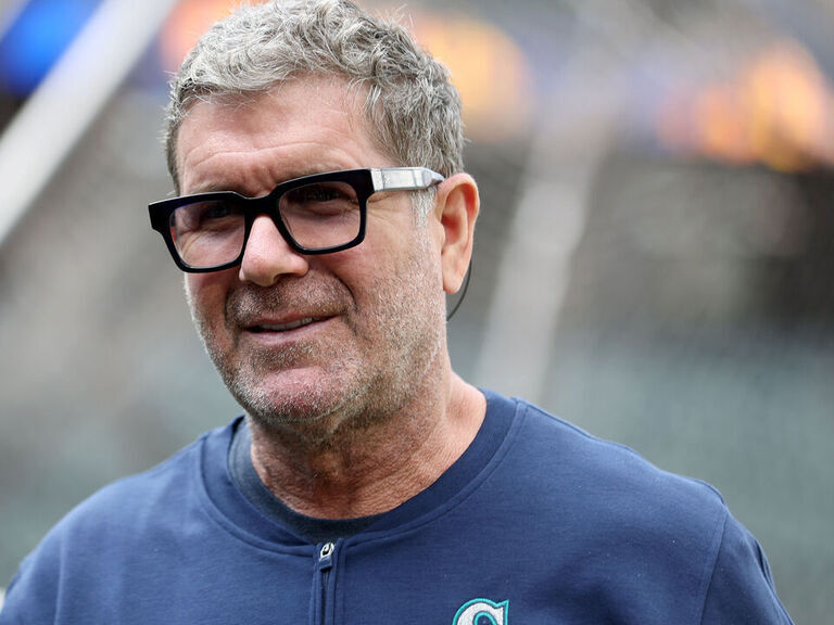 Mariners name Edgar Martinez new hitting coach | theScore.com