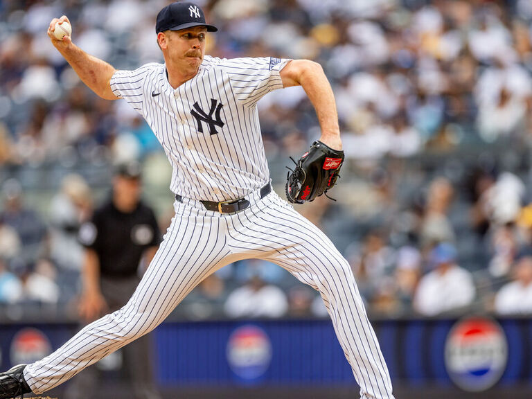 Yankees sign Bickford, DFA Tonkin | theScore.com