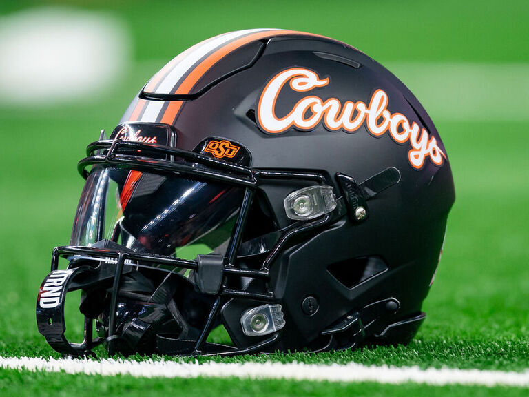 NCAA blocks Oklahoma State from wearing NIL QR codes on helmets ...