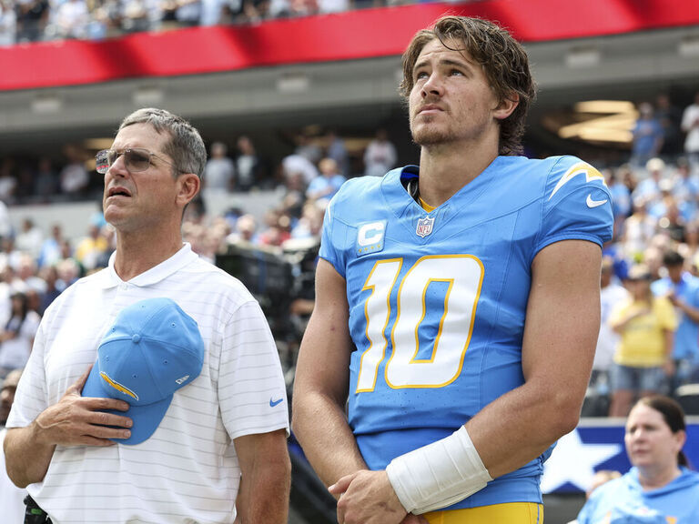 Herbert: 'It's a special day' after Harbaugh's debut win | theScore.com