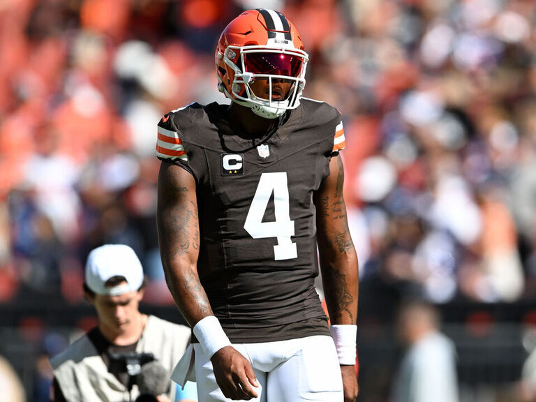 Lawyer: Plaintiff in latest Watson case to meet with NFL | theScore.com