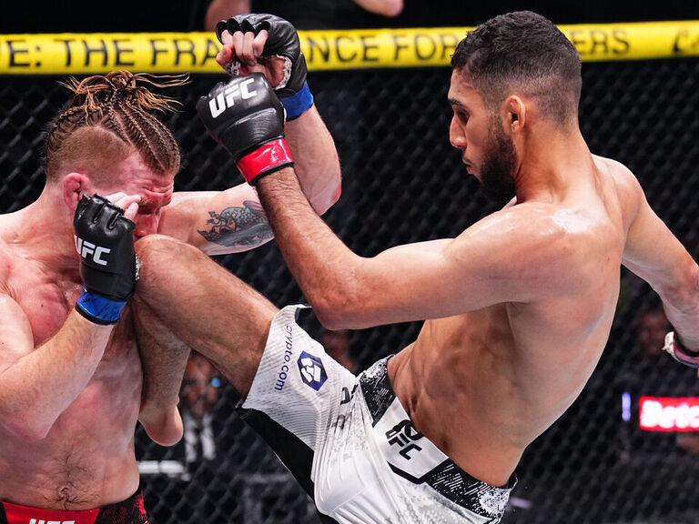 Watch: Ziam crushes Frevola with epic knee KO at UFC Paris | theScore.com