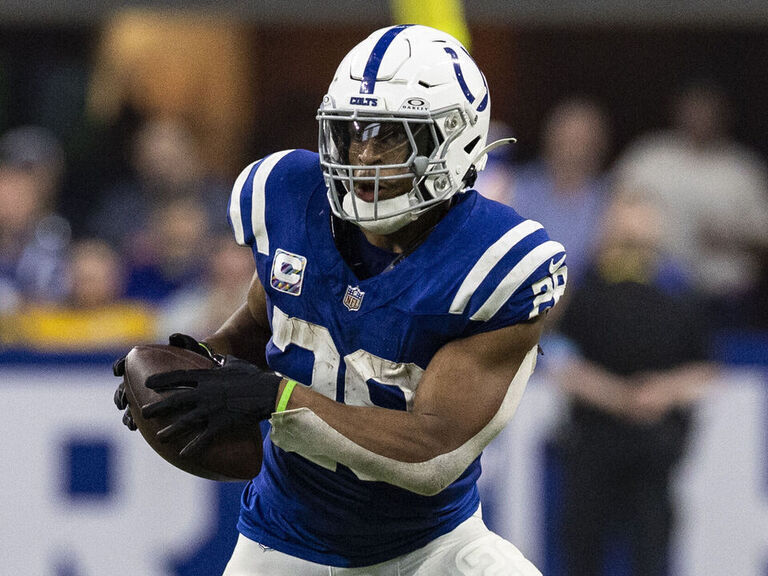 Report: Colts' Taylor has high ankle sprain | theScore.com