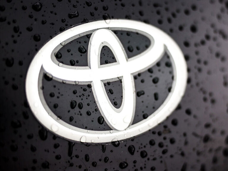 Toyota returns to Formula 1 in technical partnership with Haas ...