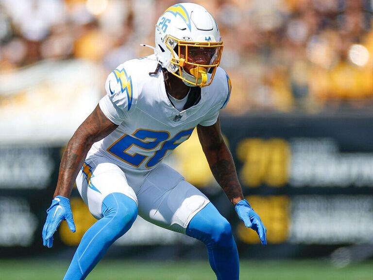 Chargers place Samuel, Edwards on IR | theScore.com