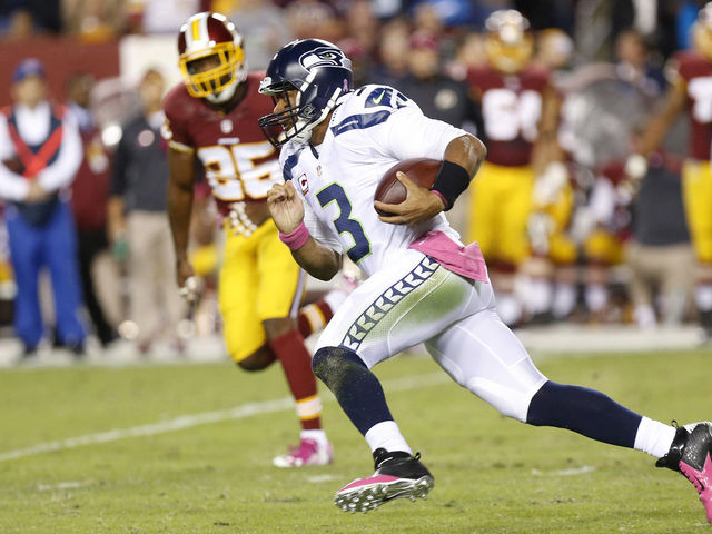Russell Wilson sets Monday Night record to lead Seahawks pa…