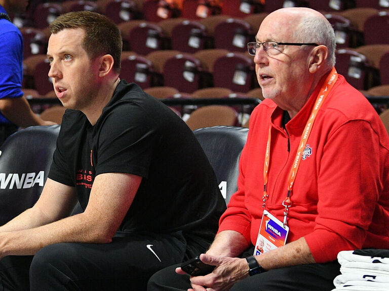 Mystics part ways with Mike, Eric Thibault | theScore.com