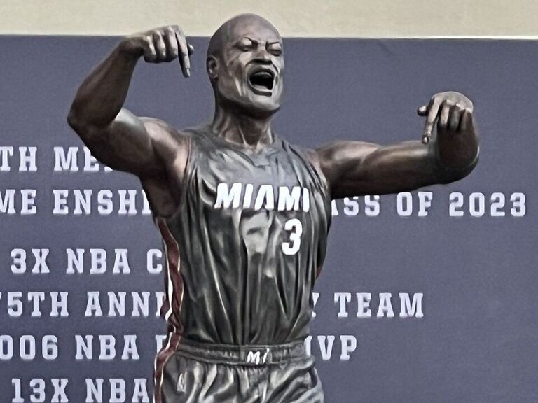 Sculptor of Wade statue: I don't think anyone could've done better ...