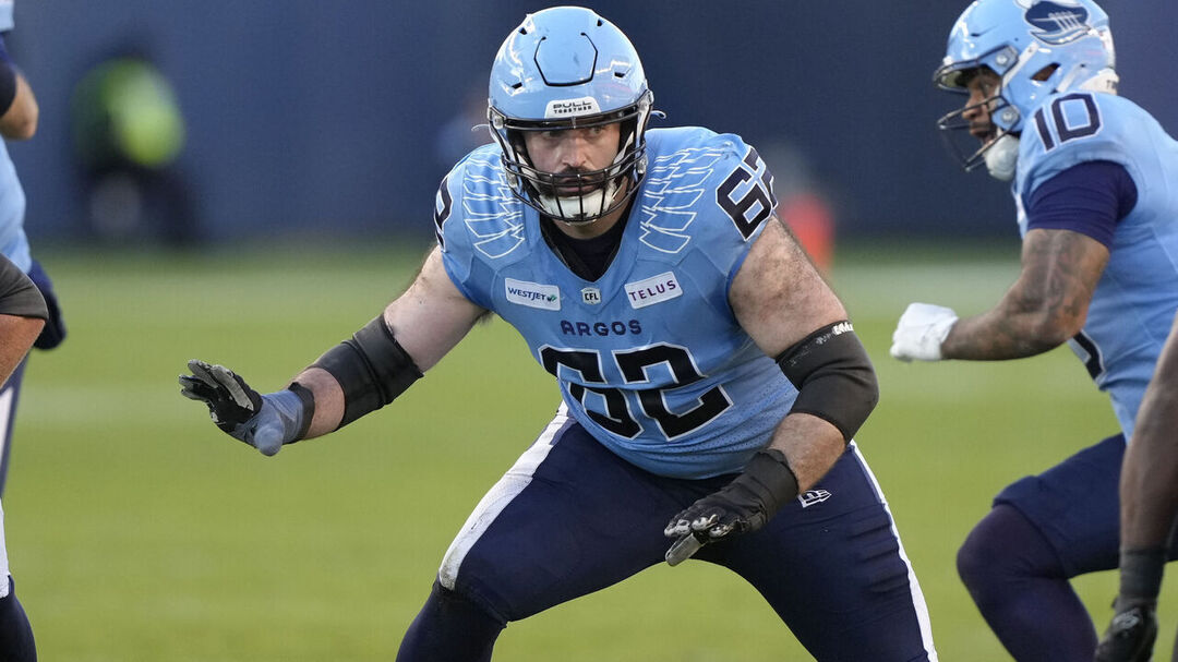 2024 CFL Awards: Oliveira becomes 4th Canadian to win MOP | theScore.com