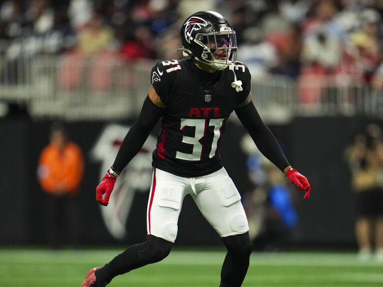 Falcons' Simmons: 'No bad blood' ahead of Denver return | theScore.com