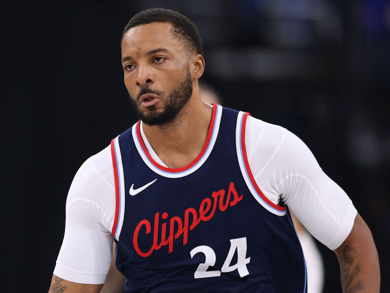 Clippers' Powell to miss 2 games with hamstring injury | theScore.com