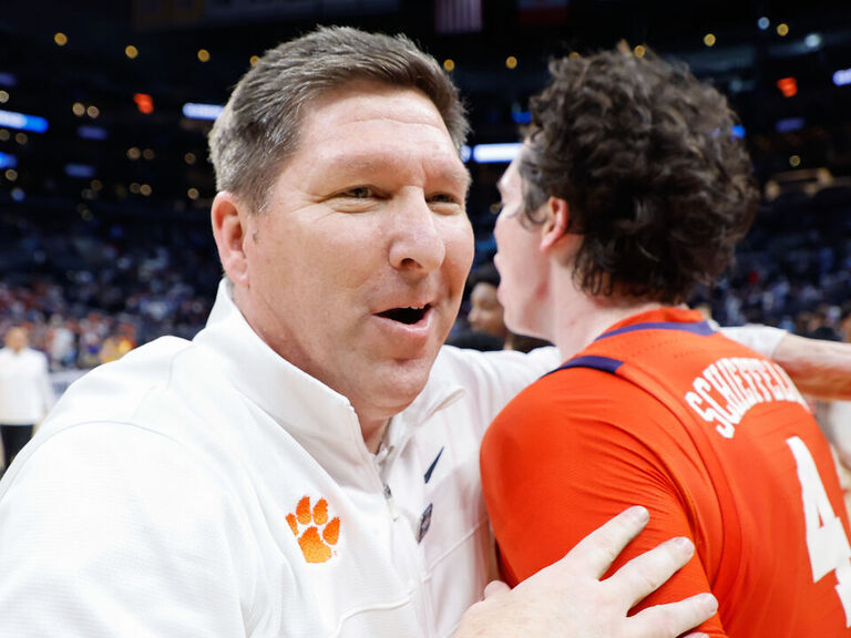 Clemson holds off No. 4 Kentucky for ACC's only win in SEC/ACC ...