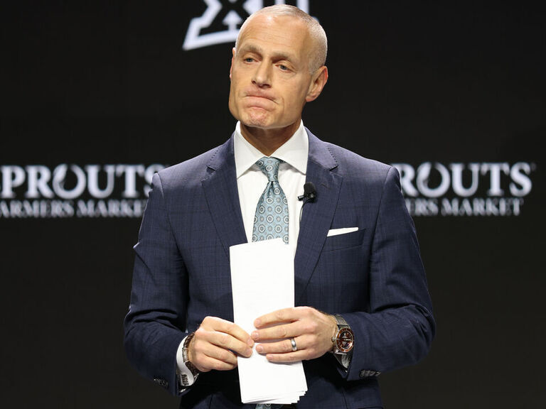 Big 12 commish: CFP committee pays attention to 'logos vs. resumes ...