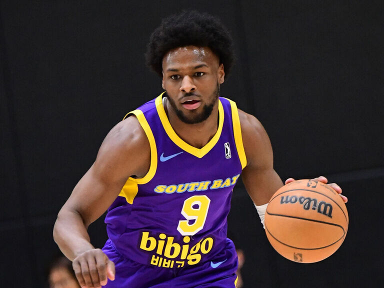 Bronny drops career-high 30 in 1st G League road game | theScore.com