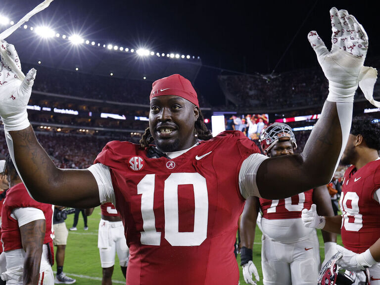 Former Alabama DL Oatis transfers to Colorado | theScore.com