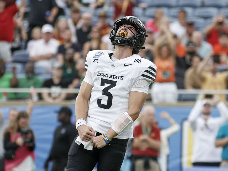 Becht accounts for 4 TDs to help Iowa State beat Miami in Pop-Tarts ...