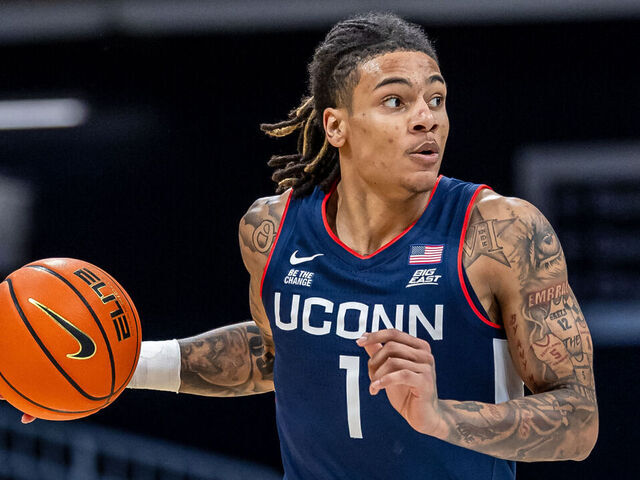 Ball scores 22 points to lead No. 11 UConn to 7th straight win theScore