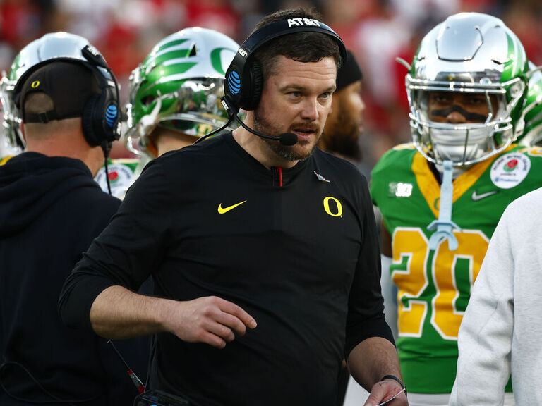 Lanning takes blame for Oregon's blowout: 'Didn't get our team prepared ...