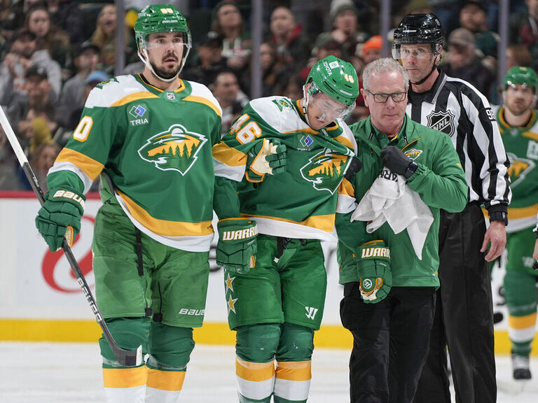 Spurgeon week-to-week with lower-body injury from L'Heureux slew foot ...