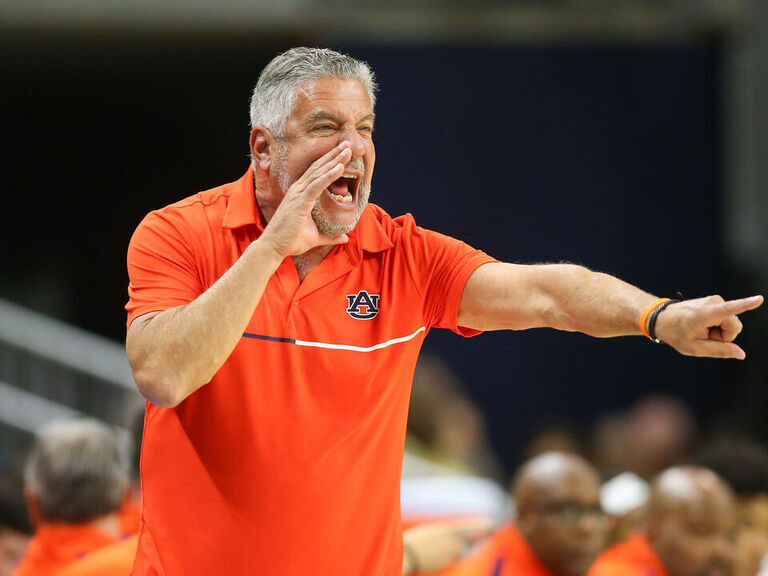 Pearl sets Auburn record with 214th victory as No. 2 Tigers hold off Texas | theScore.com