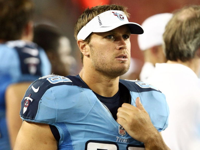 Report: Titans' Craig Stevens underwent surgery, out for season ...