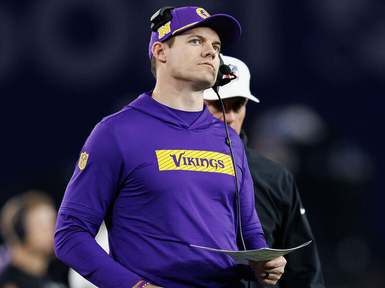 Vikings' O'Connell named Coach of the Year | theScore.com