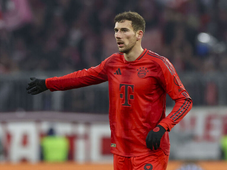 Bayern's Goretzka out 'a few days' with hamstring injury | theScore.com