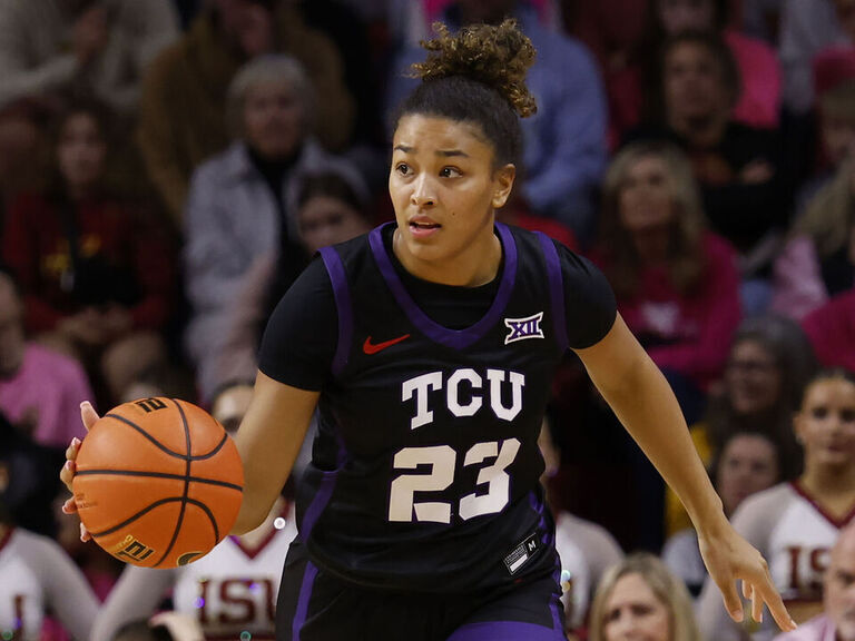 No. 9 TCU extends home winning streak to 19 with rout of Texas Tech ...