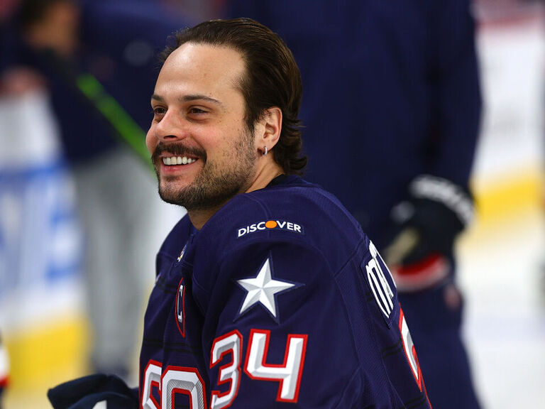 Matthews downplays Montreal boos: 'Must be doing something right ...