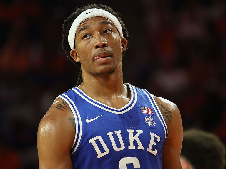 Duke's Scheyer 'optimistic' Brown can return from shoulder injury this ...