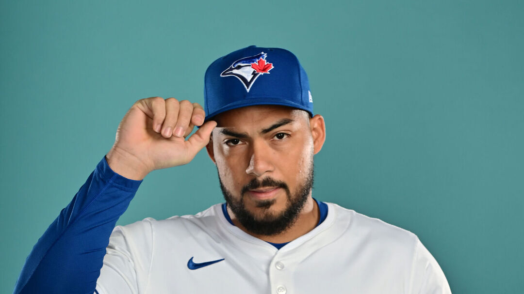 Baseball's newest speedster can hit, plus 3 more spring tra…