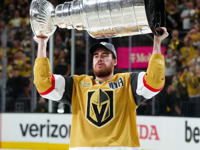 Knights get Reilly Smith back in trade with Rangers | theScore.com