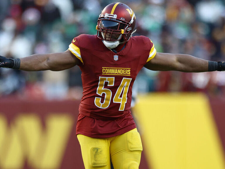 Report: Commanders keep Wagner with 1-year deal | theScore.com
