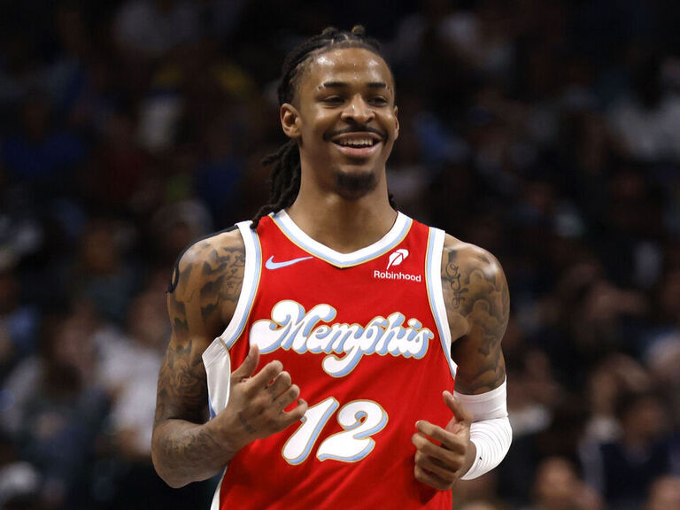 Morant feeling like 'old Ja' after 31-point night vs. Mavs | theScore.com