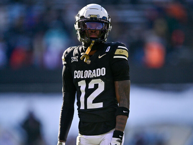 Court gives Hunter's dad permission to attend NFL draft | theScore.com