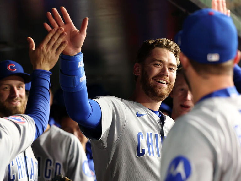 Cubs' Kelly hits for cycle in 1st MLB game in Sacramento | theScore.com