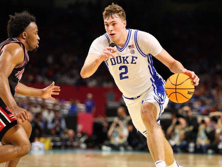 Duke's Flagg wins 2025 Naismith Player of the Year | theScore.com