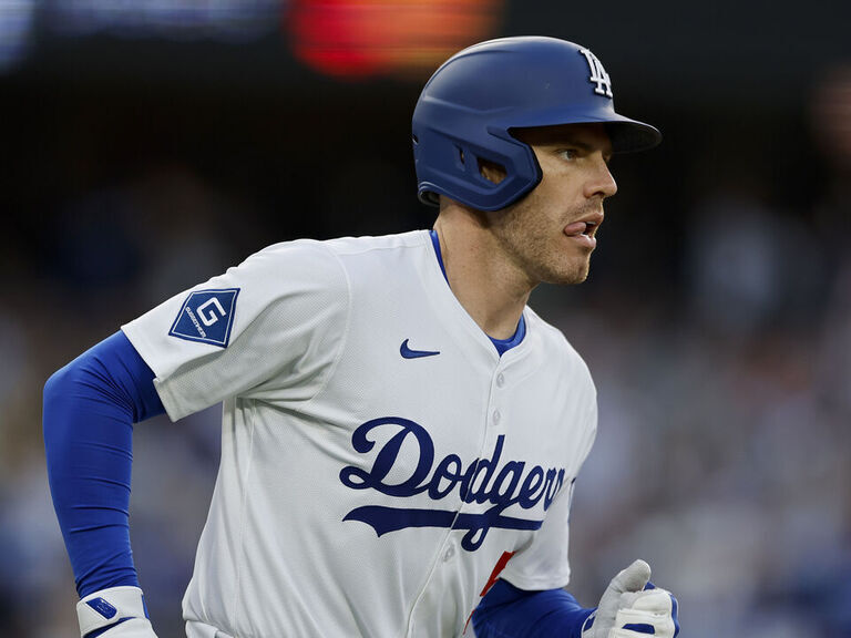 Dodgers reinstate Freeman from IL | theScore.com