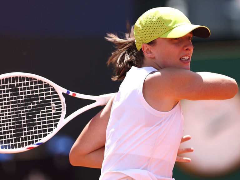 Swiatek gets back on track in Rome after being routed by Gauff in ...