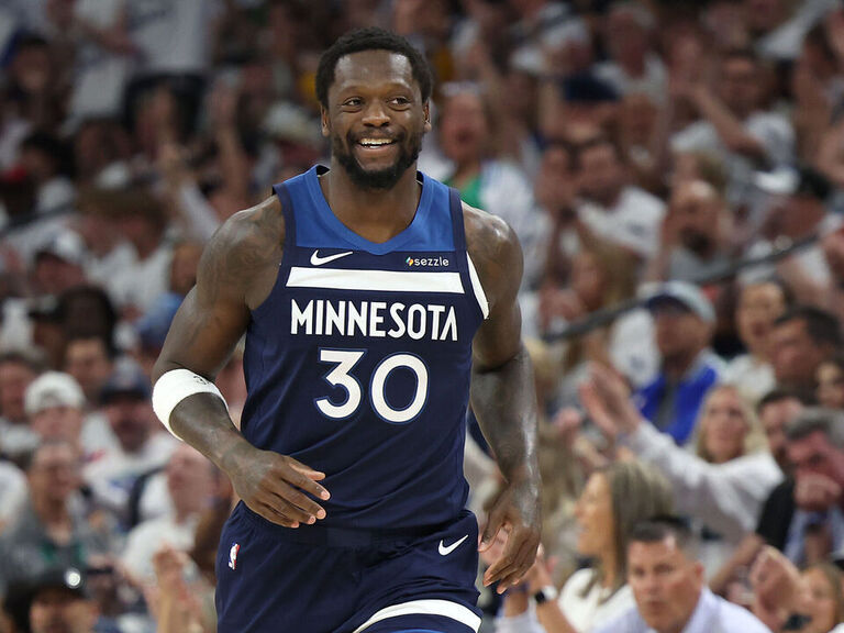 Report: Randle re-signing with Wolves on 3-year, $100M deal | theScore.com
