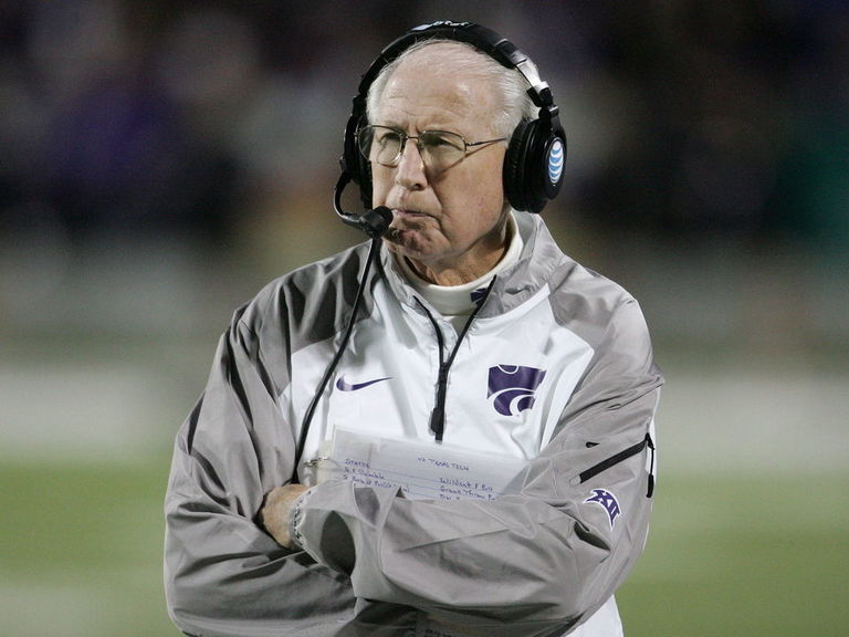 Kansas State gives coach Snyder, 78, new 5-year deal | theScore.com