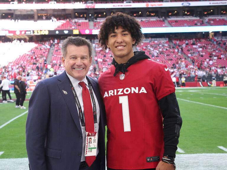 Devin Fitzgerald, son of Larry, commits to Notre Dame | theScore.com