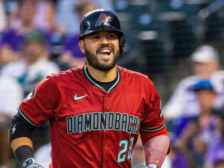 D-Backs trade Suárez back to Mariners | theScore.com