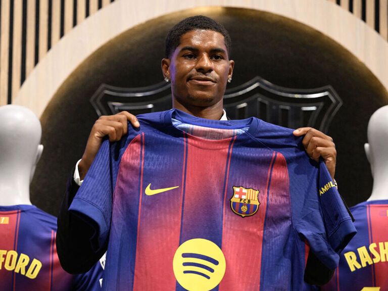 Can Rashford rebuild his tarnished reputation at Barcelona? | theScore.com