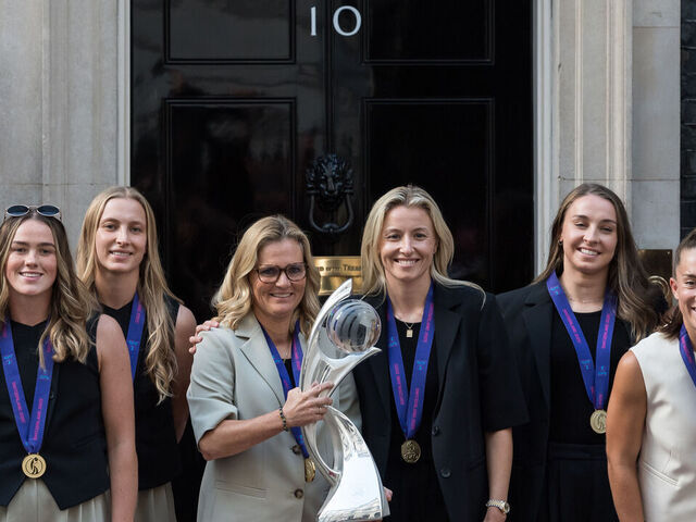 England celebrating Euro glory with Downing Street trip, bu…