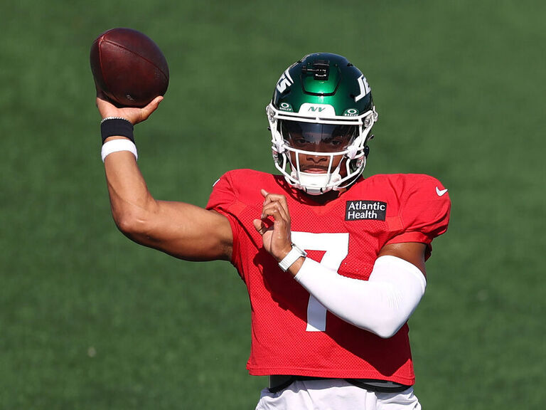 Jets' Fields 'relieved' after injury scare | theScore.com