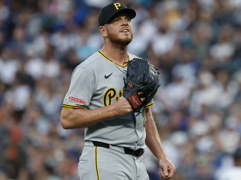 Pirates trade Caleb Ferguson to Mariners | theScore.com